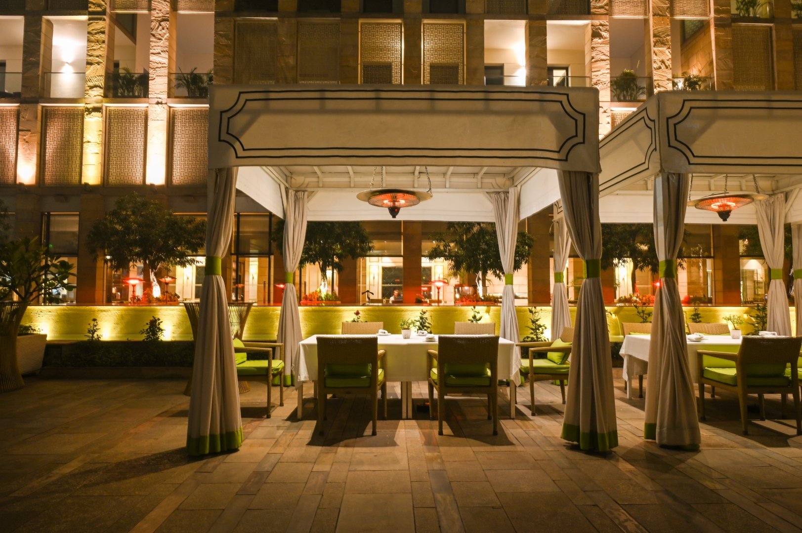 Elan | Luxe Global Awards